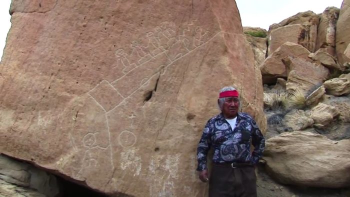 Hopi Prophecy Stone - Routes de légende :Routes de légende