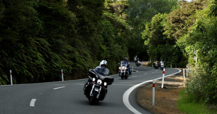 LA ROUTE DU MOIS | Crown Range Road - Routes de légende : Routes de légende